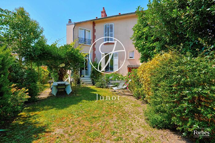 Chatou, Ouest - Maison 6 pièces à vendre