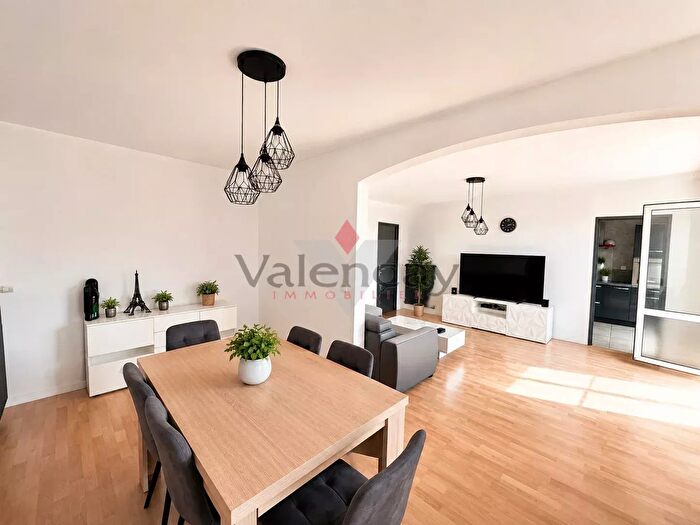 Illzach, Chêne, Hêtre : Appartement 4 pièces à vendre