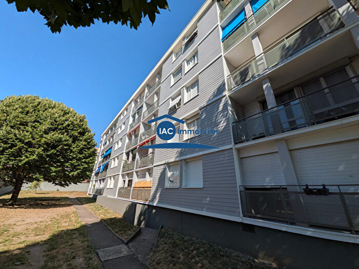 Appartement 3 pièces à Oullins, à vendre