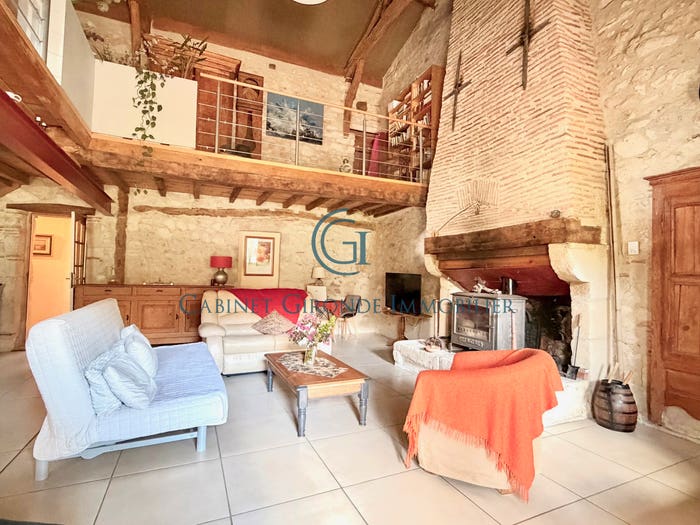 Maison 8 pièces à vendre à postalCode