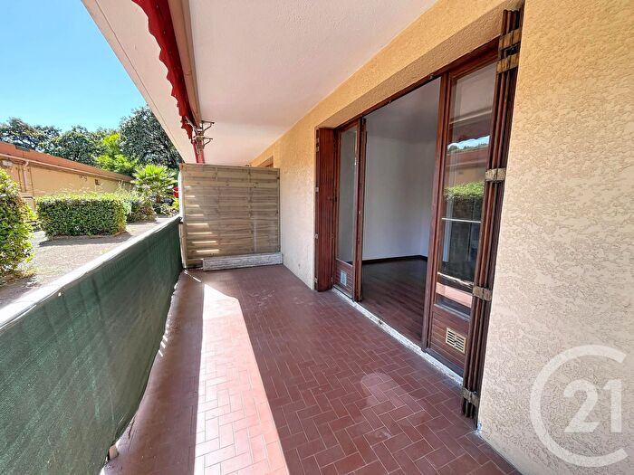 Appartement 1 pièce à Cavalaire-sur-Mer, Centre-ville, à vendre
