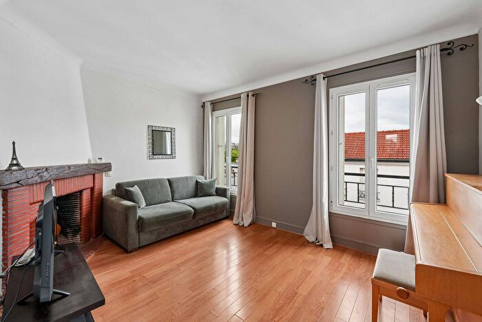 Parc d'Orléans, Neuilly-sur-Seine : Appartement 1 pièce à louer