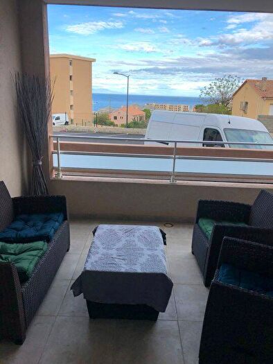 Lupino, Bastia : Appartement 2 pièces à louer