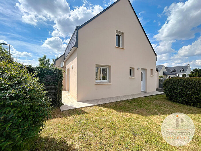 Maison à louer - Ploërmel - 5 pièces - 4 chambres