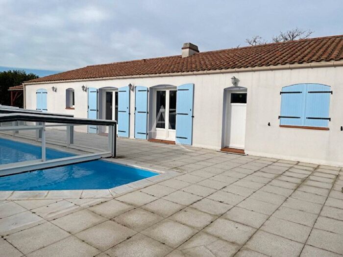 Maison à louer - Apremont - 3 pièces - 2 chambres