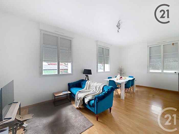 Appartement à louer - Provins, ZUP - 2 pièces - 1 chambre