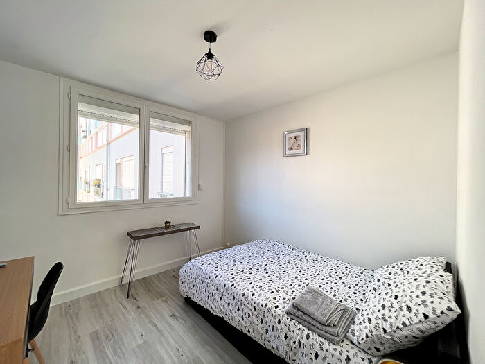 Appartement à louer - Toulouse, Ponts Jumeaux - 4 pièces - 3 chambres