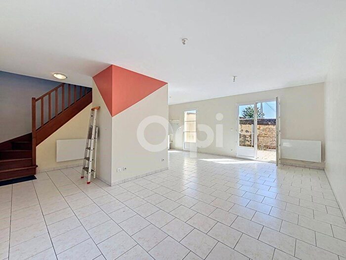 Maison 3 pièces à Sud Est, Clermont, à louer