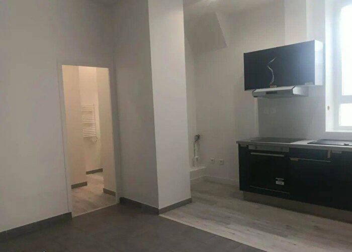 Appartement à louer - Carrières-sous-Poissy - 3 pièces - 2 chambres