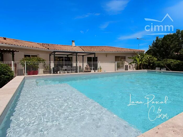 Maison à vendre - Biganos - 6 pièces - 6 chambres