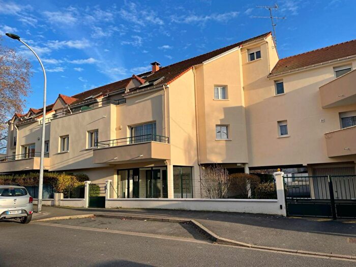 Appartement à vendre - Savigny-sur-Orge, Plateau - 4 pièces - 2 chambres