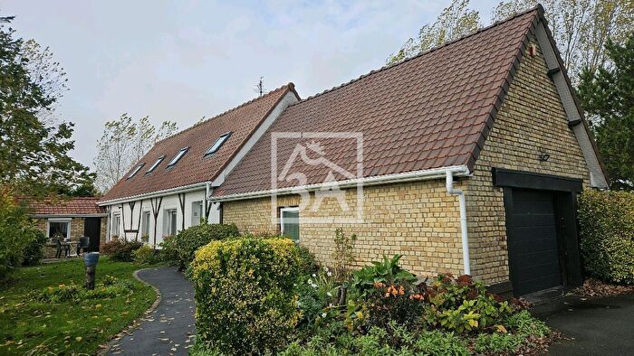 Maison à vendre - Offekerque - 6 pièces - 4 chambres