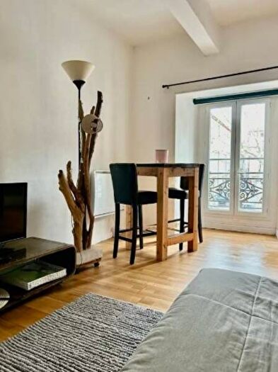 Appartement à louer - Allées Paul Riquet, Béziers - 2 pièces - 1 chambre