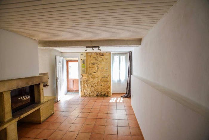 Maison 4 pièces à Ouest, Rochefort-du-Gard, à louer