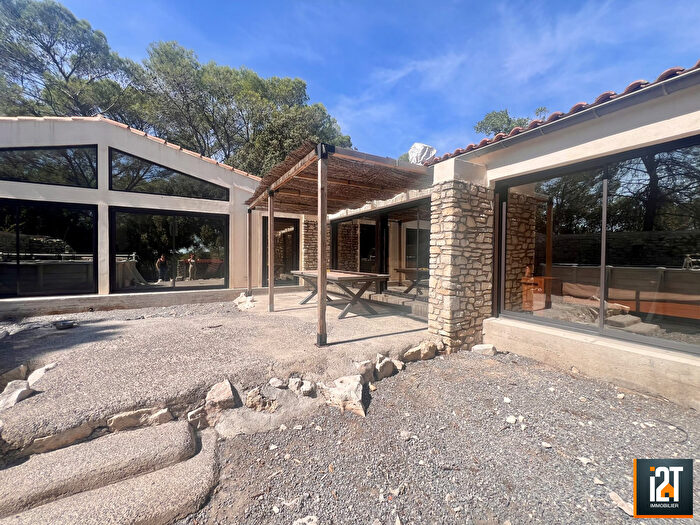 Maison à vendre - Vézénobres - 5 pièces - 4 chambres