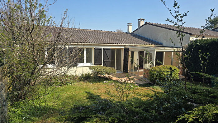 Maison à louer - Limours - 4 pièces - 3 chambres