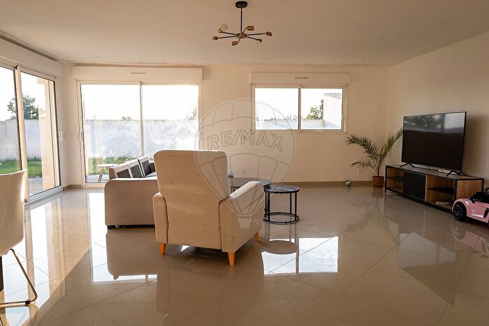 Maison à vendre - Rochefort, Rochefort Est - 4 pièces - 3 chambres