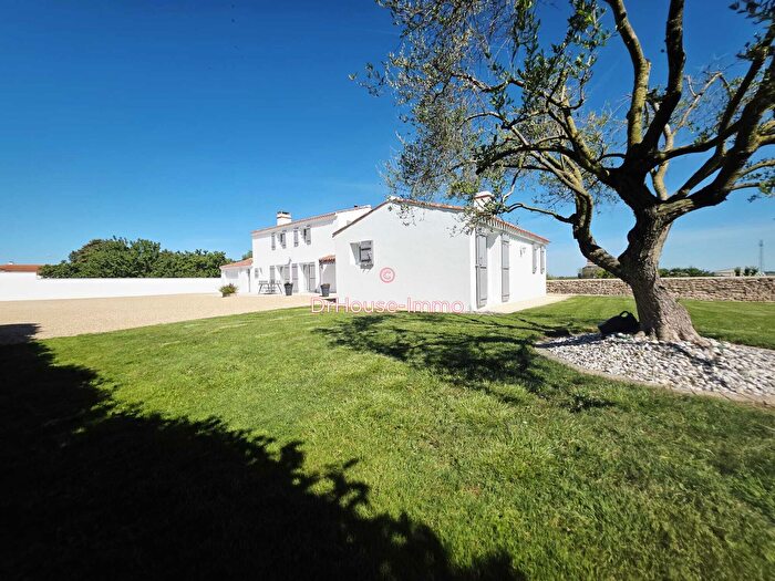 Puyravault - Maison 7 pièces à vendre