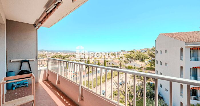 Appartement 4 pièces à Hyères, Costebelle, Almanarre, à vendre