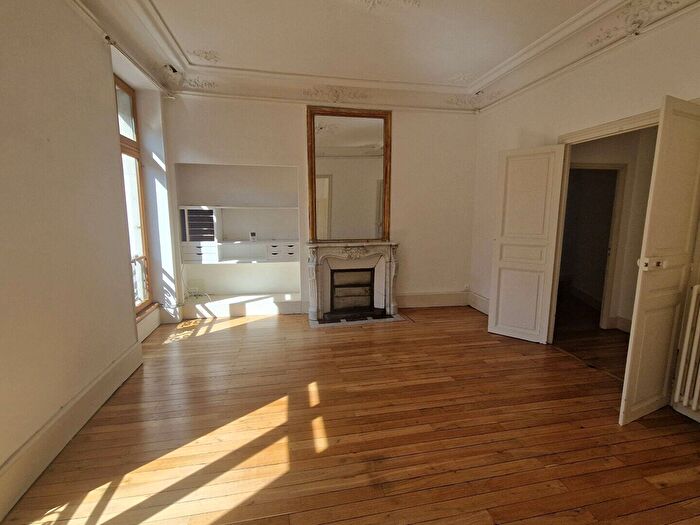 Appartement 6 pièces à louer - Saint Martin-Saint Etienne, Nevers