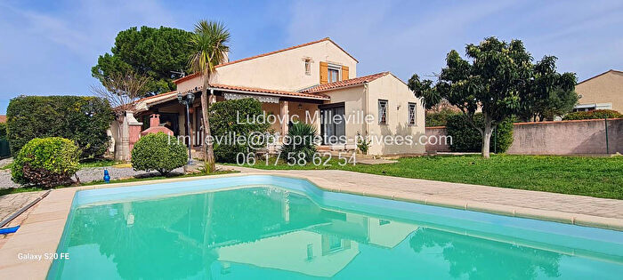 Maison à vendre - Saint-Geniès-de-Fontedit - 6 pièces - 4 chambres