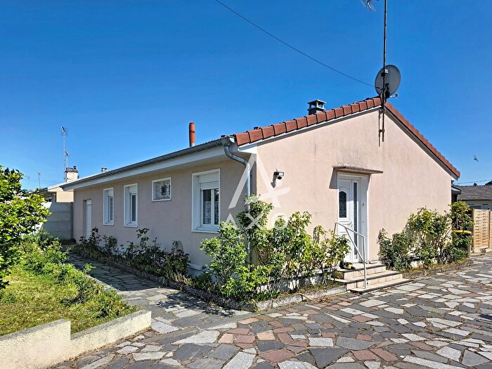 Maison 5 pièces à vendre - Pannes