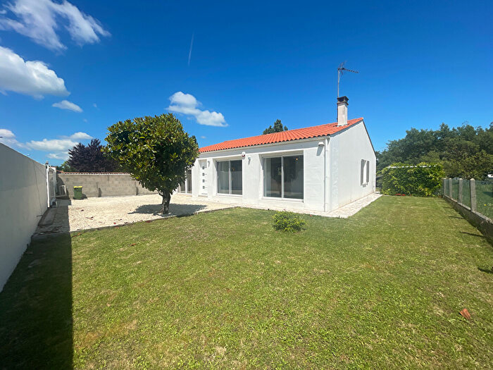 Maison 4 pièces à Le Château-d'Oléron, à vendre