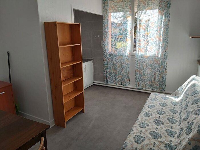 Appartement 2 pièces à louer - Objat
