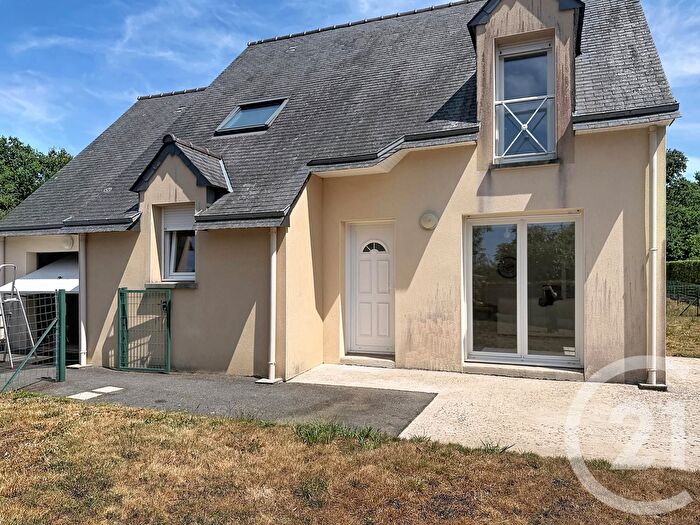 Bobital : Maison 5 pièces à louer