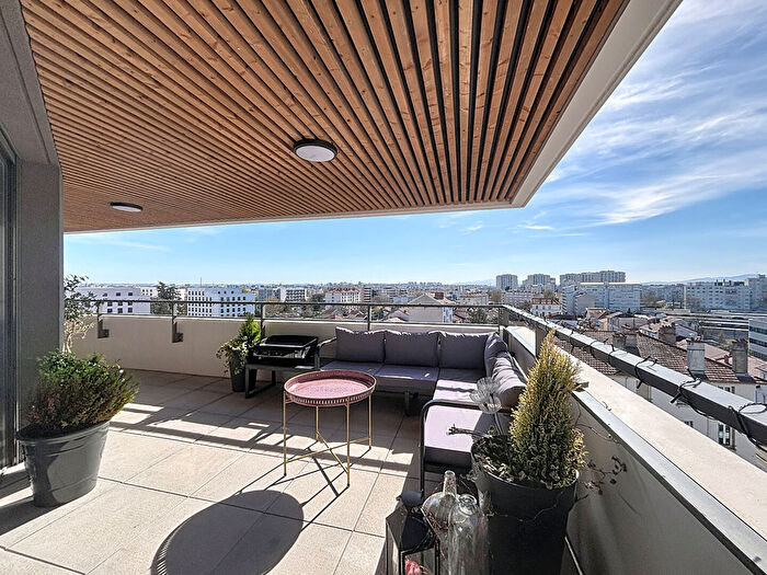 Appartement à vendre - Lyon e , Bachut, Transvaal - 3 pièces - 2 chambres