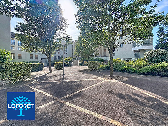 Évry, Les Aunettes - Appartement 2 pièces à vendre