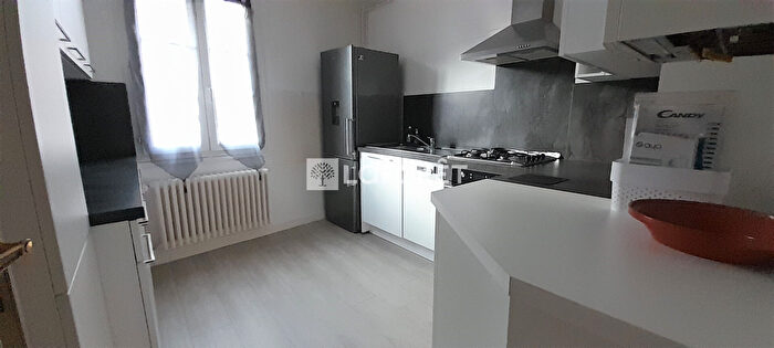 Saint-Flour : Appartement 5 pièces à louer