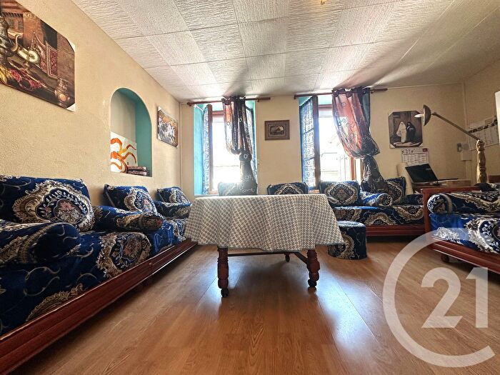 Maison à vendre - La Souterraine - 6 pièces - 4 chambres