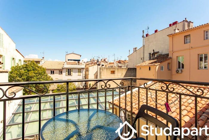 Vieille Ville, Antibes - Appartement 3 pièces à louer