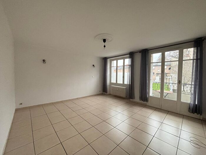 Appartement à louer - Rodez, Amphithéatre - 3 pièces - 2 chambres