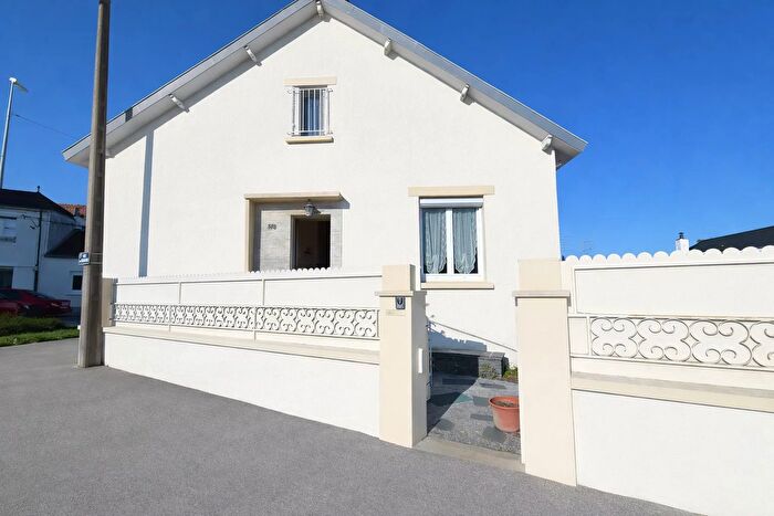 Nantes, Eraudière, La Marrière, Rond-point de Paris - Maison 4 pièces à vendre