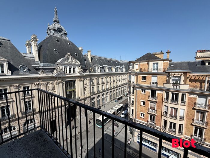 Appartement 2 pièces à vendre à Quartiers Centre, Centre-ville