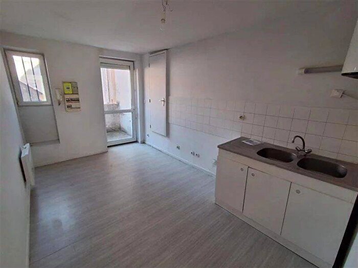 Tarentaize-Beaubrun-Severine, Saint-Étienne - Appartement 1 pièce à louer
