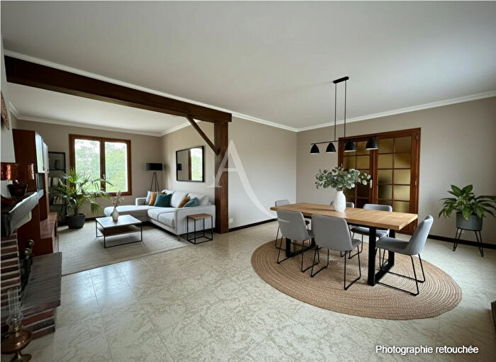 Maison 6 pièces à Mainvilliers, à vendre
