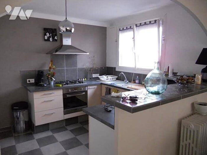 Appartement à louer - Tarbes - 4 pièces - 3 chambres