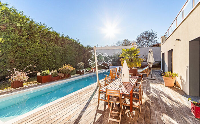 Maison à vendre - Lyon e , Vaise, Rochecardon - 9 pièces - 6 chambres