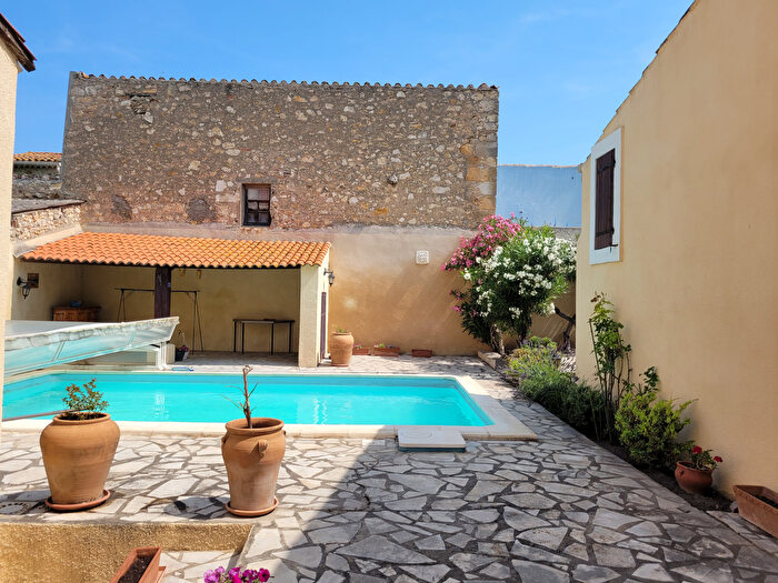 Salles-d'Aude : Maison 10 pièces à vendre