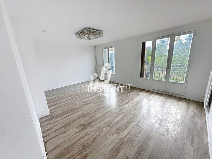 Appartement 3 pièces à vendre à Bobigny, Centre-ville