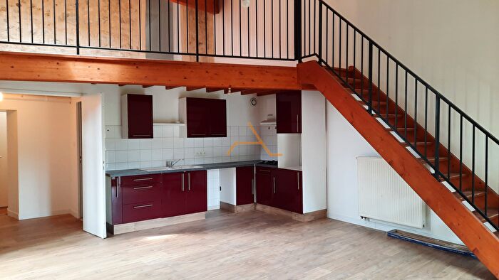 Appartement 5 pièces à louer à Les Tourrettes