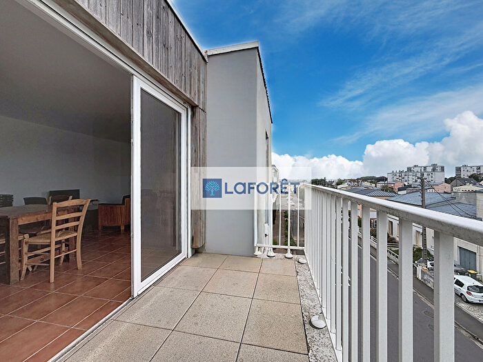 Appartement 4 pièces à vendre à Brest, Kérourien
