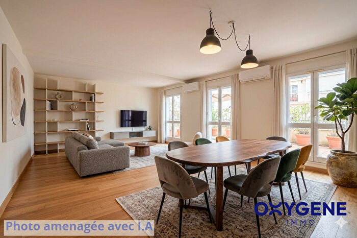 Appartement à vendre - Perpignan - 5 pièces - 3 chambres