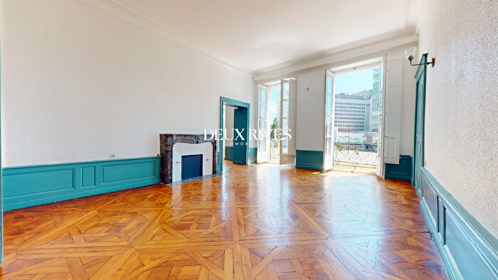 Appartement 4 pièces à vendre à Nantes, Centre-ville