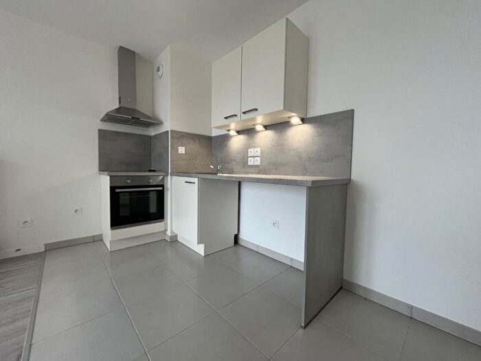 Appartement à louer - Ingré - 2 pièces - 1 chambre