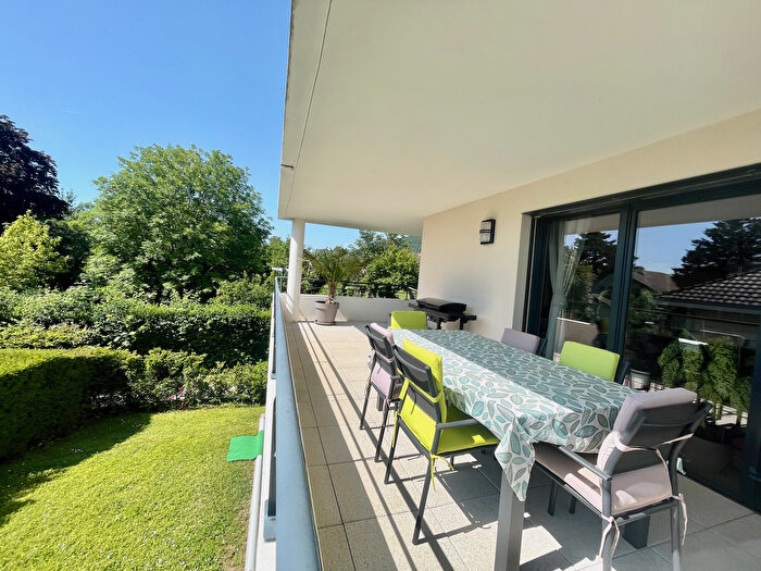 Divonne-les-Bains : Appartement 4 pièces à vendre