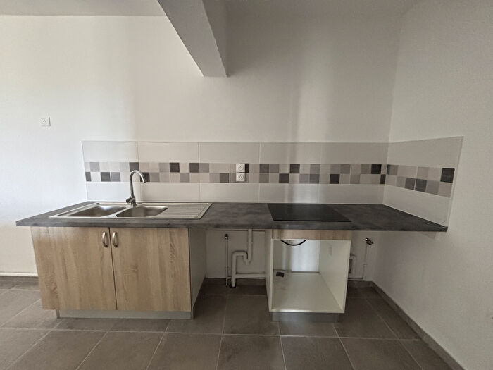 Appartement à louer - Saint-Pierre, La Ravine Blanche, Front de Mer - 3 pièces - 2 chambres